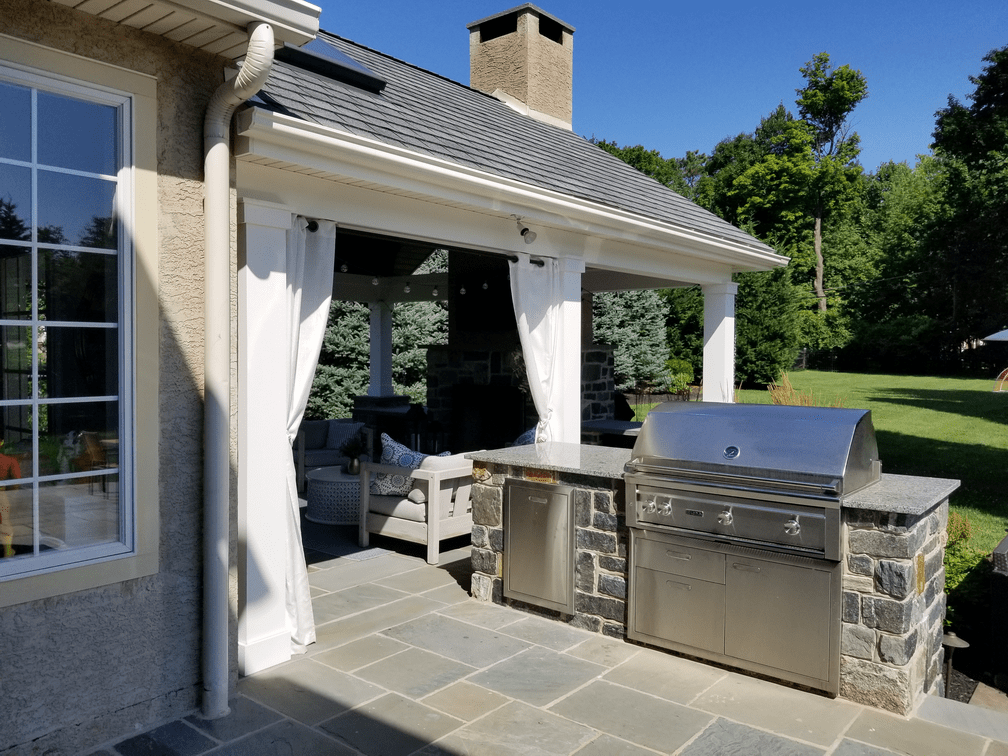Outdoor Drapery - Gasper Landscape Design & Construction